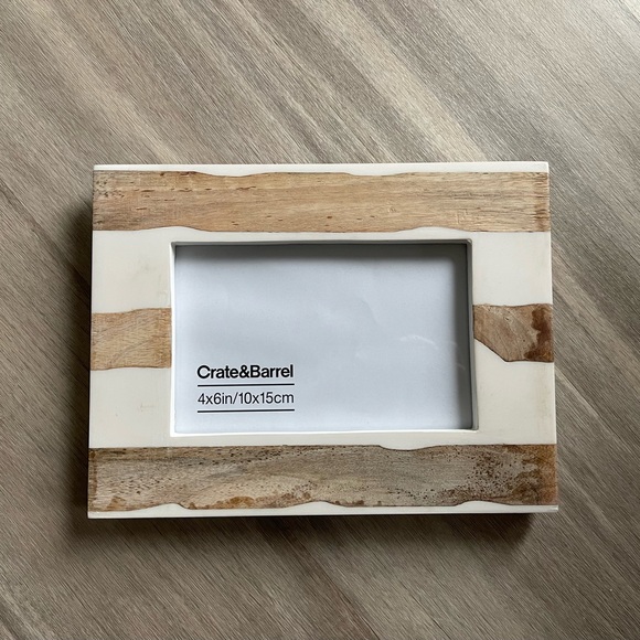 Create & Barrel | Other | Create Barrel 4x6 Tabletop Photo Frame | Poshmark